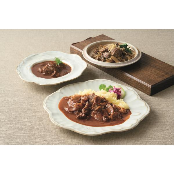 ［福島県　大玉村　あだたら酵母和牛の煮込み料理詰合せ］　日本酒の酵母を使った飼料で育てられた「あだたら酵母和牛」。柔らかな肉質が特長です。この牛肉を使い3種の味わいに仕立てました。　G0100_25_05