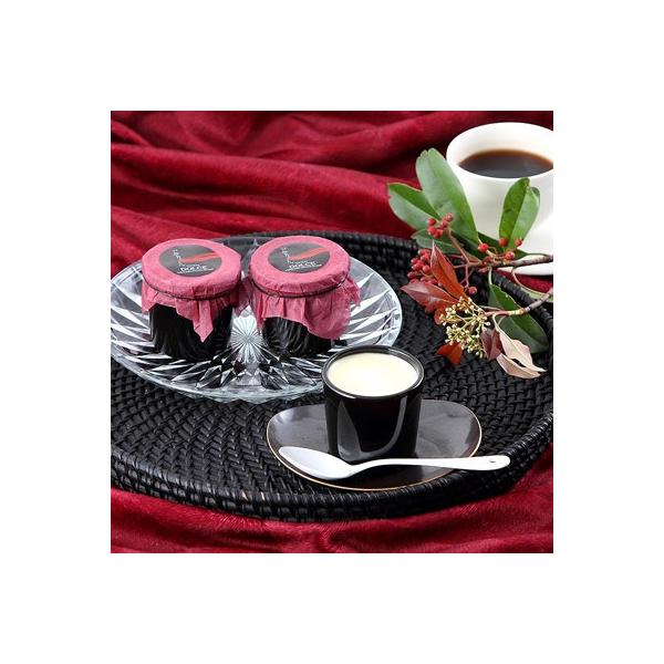 【黒陶器に入ったなめらか食感の大人プリン】北海道十勝平野の恵まれた環境の下、地元の生乳、小豆など十勝ブランドとして有名となった食材を生かし作られました。希少なブラウンスイス牛の生乳を使用した重厚な黒陶器に入ったプリン。なめらかな食感で、一度...