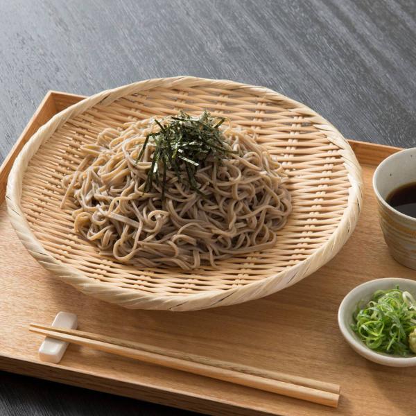 「神名の郷（かむなのさと） かねこ製麺 十割蕎麦 更科白銀 ギフト」は、北海道産石臼挽き更科そば粉を贅沢に十割使用し、真空製麺法により、蕎麦本来の香りと喉越しを極限まで引き出した逸品です。小麦粉を一切使用せず、厳選された国産そば粉100％で...