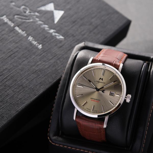 【長野県の職人ブランドが自信を持ってお届けする機械式時計】長野県安曇野市にある南安精工 時計屋 復刻堂より職人たちの持つ技術と思いを注ぎ込み制作したオリジナル機械式時計「AZUSA ORTHODOXY」をお届けします。各パーツ(自社製造含む...