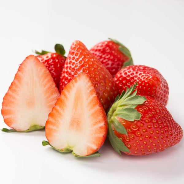 【大粒の厳選されたスカイベリーだけを詰合せた贅沢なギフトです。】栃木県のブランドいちご「スカイベリー」の中でも大粒のものだけを選別しました。スカイベリーの上品でジューシーな甘さと食べごたえは「とちおとめ」とはまた違った魅力が楽しめます。口に...