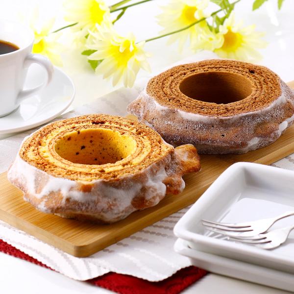 東京・銀座のイタリア料理レストラン「ラ・ベットラ・ダ・オチアイ」のオーナーシェフで、日本イタリア料理協会名誉会長の落合務氏が監修を手がける「ラ・ベットラ・ダ・オチアイ バウムクーヘン」です。生地に細かく刻んだオレンジピールを練り込んだバウム...