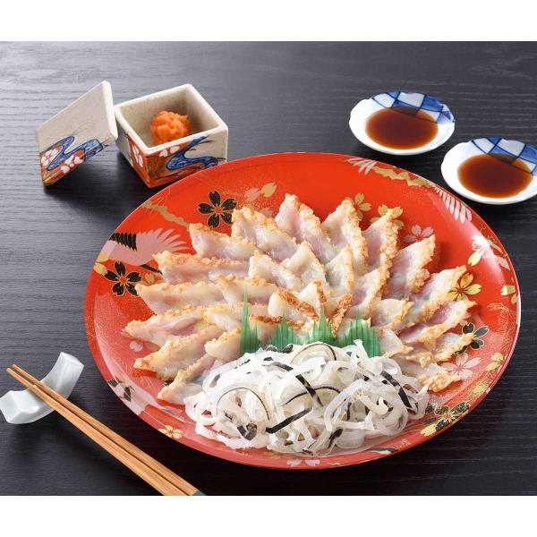 関とら本店 藤フーズのふぐの刺身「とらふく刺身セット」約2人前です。トラフグを1枚1枚丁寧に盛り付けました。国産トラフグの上品な味わいと食感をふくぽん酢でお楽しみください。【関とら本店 藤フーズ】全国有名百貨店御用達のお店として25年。とら...