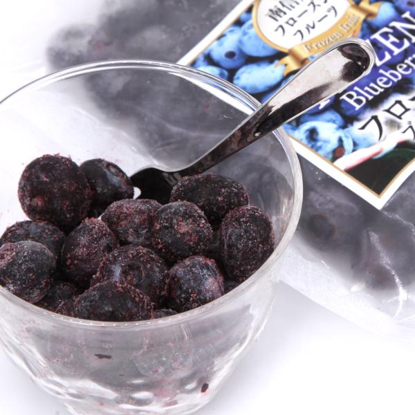 「フローズンブルーベリー」は、南アルプスの麓、信州大鹿村で栽培された完熟ブルーベリーを殺菌洗浄してバラ凍結にしてありますので、安心してそのままお使いいただけます。ヨーグルトやアイスのトッピング、スムージーやジュース、ジャムやお菓子、料理にと...
