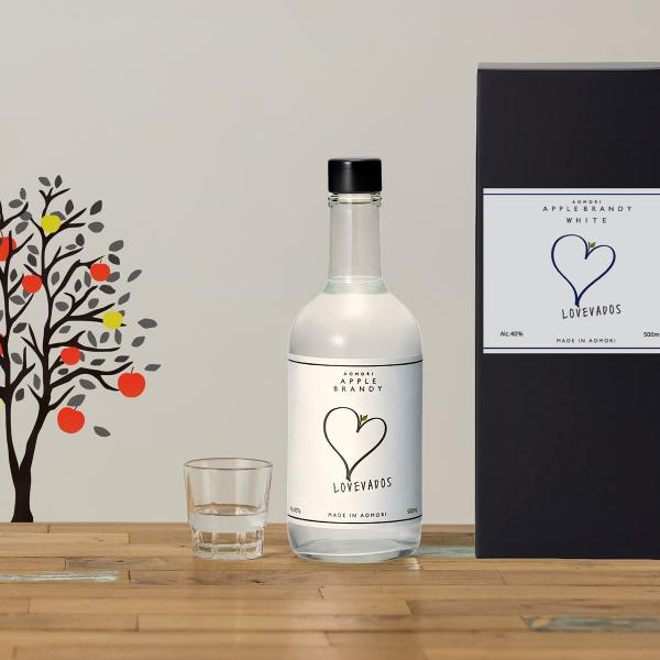 「LOVEVADOS APPLE BRANDY 40度 箱入」は、青森県産りんご100％を使用したアップルブランデーです。青森りんごと白神酵母が織りなす奇跡の組み合わせをお楽しみいただけます。熟成されたアップルブランデーとは違い、青森の豊か...