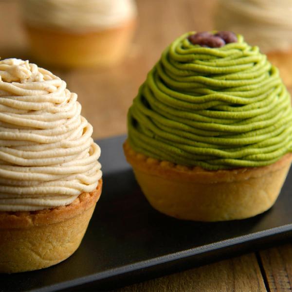 「メニークエスト 城川オリジナルモンブラン・抹茶と和栗のモンブラン」は、オリジナルモンブランと抹茶やあんこを用いた和風のモンブラン、2種の味わいを楽しめるセットです。ご褒美スイーツにもおすすめです。冷凍でお届けしますので、冷蔵庫で3時間解凍...