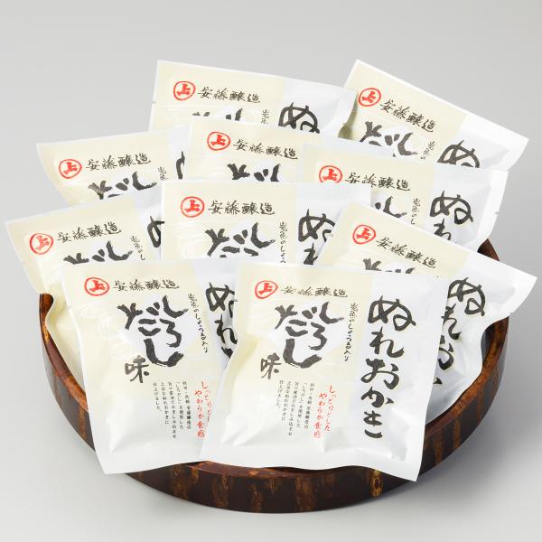 「安藤醸造 ぬれおかき しろだし味 しょっつる入り」は、岩魚のしょっつるが入った安藤醸造の看板商品「しろだし」を使用した旨口醤油だれをしみ込ませ、上品に仕上げたぬれおかきです。モチモチとしたやわらか食感が特徴です。おやつ、お茶請け、おつまみ...