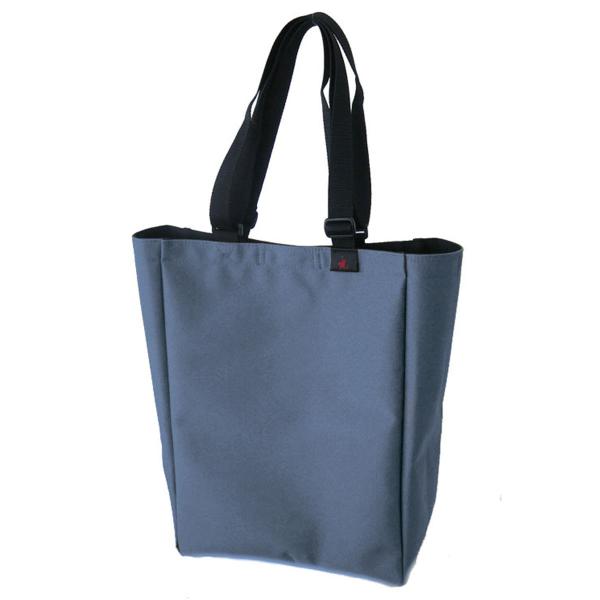 「PAUL HEIM 縦型 トートバッグ S」は、使いやすいシンプルなデザインの日本製トートバッグです。A4サイズのファイルをすっぽり収納できます。持ち手の長さを調整できるので、手提げバッグ、肩掛けバッグなど、お好みのスタイルでお使いいただ...