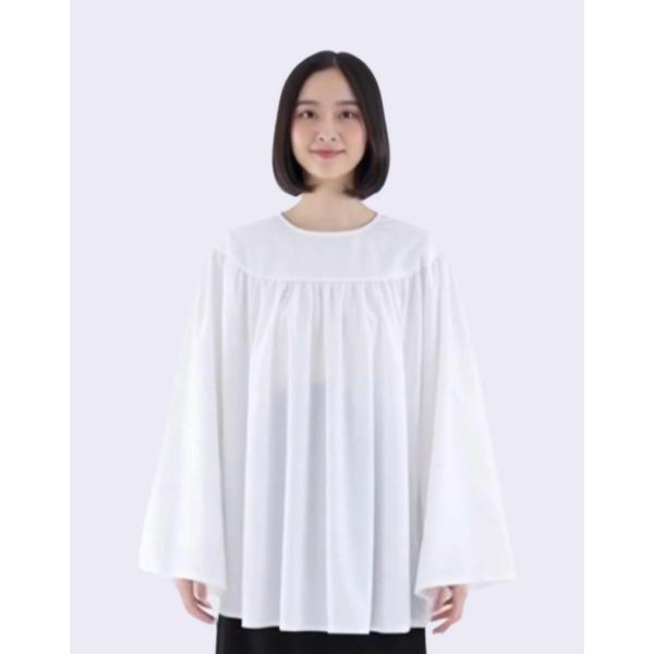 聖歌隊・ゴスペル衣装 G-024 日本製【仕立て・素材】日本製ポリエステル100％アムンゼン オフ白【サイズ】選択肢からサイズをお選びください。ご自身の肩幅、バストを参考にしてサイズをお選びください。【特徴】衿周り切り替えとギャザーのある被...