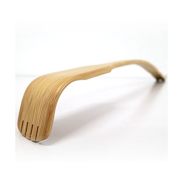 【商品概要】使いやすさの秘密は本体部分のゆったりしたカーブ、竹の特性を活かした孫の手です。サイズ：長さ約45cm素材：竹（ウレタン塗装）原産国：日本製・国産※必ずご確認下さい※　販売元の表示が「虎斑竹専門店 竹虎」以外の場合は、転売もしくは...