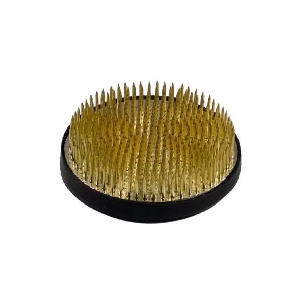 【商品概要】花の生け花専用針部分に水がにごらないように特殊防水加工を施してあり、生け花の寿命を長持ちさせます。ゴムリング付:花器を傷付けない。剣山と花器が滑らない。針長:13mm針:391本針部:真鍮台座:鉛【商品説明】【商品詳細】ブランド...