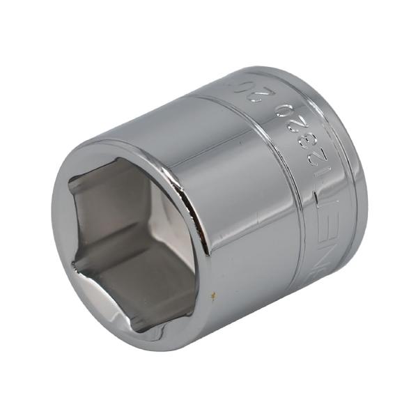 【商品概要】●サイズ(mm)：20●全長(mm)：28.5●ソケット外径(D1先端部；mm)：28●ソケット外径(D2差込部；mm)：28●ソケット深さ(ｅ；mm)：16.5●ミラー仕上げのメッキが美しいスタンダードソケット。●ボルト・ナッ...