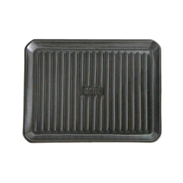 【商品概要】【カラー】ブラック【サイズ】約190×255×25mm【原産国】日本【主な素材】陶器【商品説明】<b>魚焼きグリルを便利に使える焼網を汚さないお手入れ簡単なグリルプレート。イブキクラフトのTOOLSは、朝、昼、晩、忙...