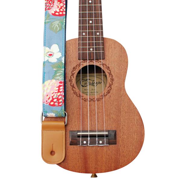 【商品概要】MUSIC FIRSTオリジナルデザイン「苺の花」ソフトコットンウクレレストラップウクレレショルダーストラップビンテージスタイルライトブルーイチゴの花の模様。素材：コットン（外側）+本革+コットン（内側）+ 金属部品幅：1.5イ...