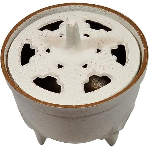 【商品概要】本体サイズ(cm):Φ8.5×H9材質:鋳鉄生産国:日本【商品説明】【商品詳細】ブランド：岩鋳(Iwachu)商品種別：ホーム＆キッチン商品名：岩鋳(Iwachu) 香炉 ゆき 金/麻色 本体サイズ(cm):Φ8.5×H9 29...