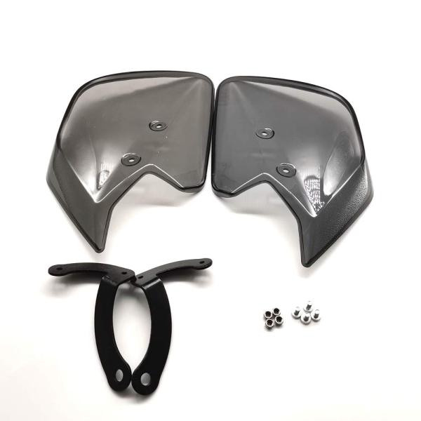 【商品概要】材質：PC+メタルパッケージ内容：ナックルガード左右セット*1；取り付け金具セット*1（写真通り）取り付け方法：ミラーを外して間にナックルガードを挟み、締め付けることで取付けてください。製品をインストールすると、バイクはさらに美...