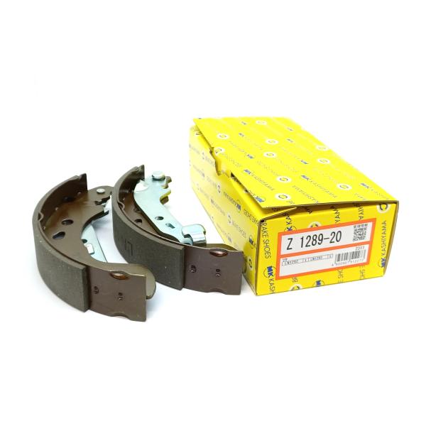 【商品概要】仕様 : ブレーキシューハーフセット【商品説明】【商品詳細】ブランド：エムケーカシヤマ(Mk Kashiyama)商品種別：車＆バイク商品名：エムケーカシヤマ(Mk Kashiyama) 車用ブレーキシューハーフセット Z128...