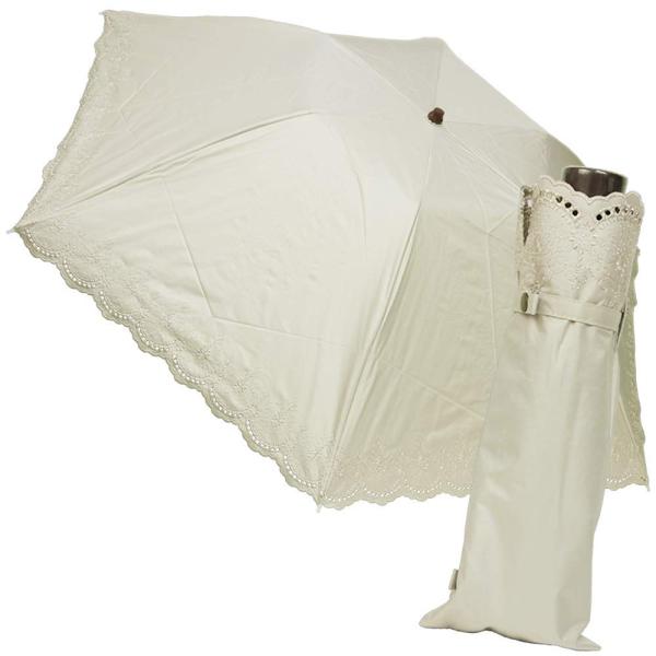 【商品概要】アイテム＆生産地：晴雨兼用折りたたみ傘（中国製）素材：(本体)ポリエステル100％、(刺繍糸)ポリエステル100％サイズ、重さ(約)：親骨50cm、開いた時の直径88cm、長さ52cm、折りたたみ全長24.5cm、190g仕様・...