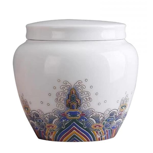 【商品概要】外寸法：直径7.3cm×高さ7cm，容量：140ml ，材質：陶磁器仏壇にもさりげなく置けるかわいいミニ骨壷です。掌に丁度納まるコンパクトサイズなので、ご安置する場所を選びません。手元供養ができる新しい祈りの形。お骨壷は陶器です...