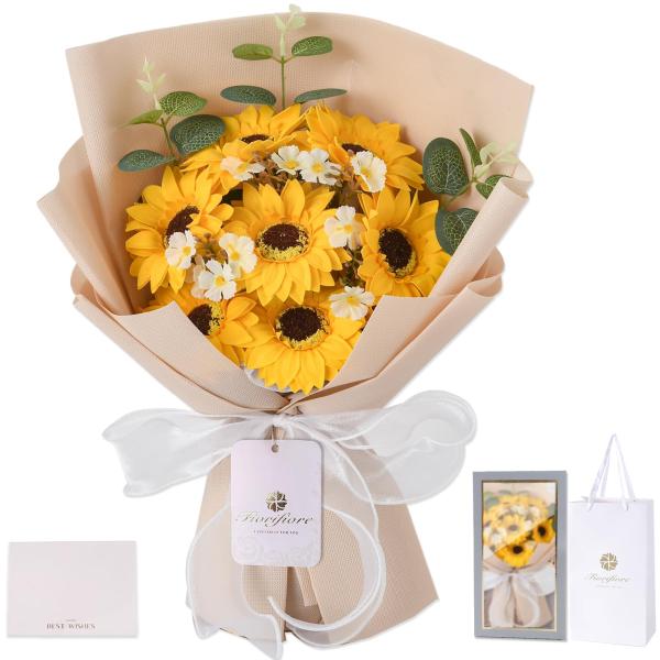【商品概要】(1)感謝の気持ちを伝える母の日人気ギフト 明るく元気な印象を与える「ひまわり」のソープフラワー花束は、母の日にぴったりのプレゼント。枯れない花だから、お部屋や玄関のインテリアとしても長く楽しめます。香り付きで見た目も華やか、毎...
