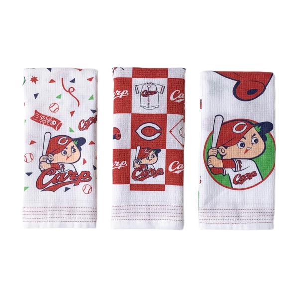 【商品概要】【広島東洋カープ承認】カープロゴやカープ坊やが散りばめられた応援グッズ。うすい・かるい・ながい、三拍子揃った究極のライトタオル。薄いので通気性が良く速乾性にも優れています。一般的なフェイスタオルよりも20cmほど長く、100cm...