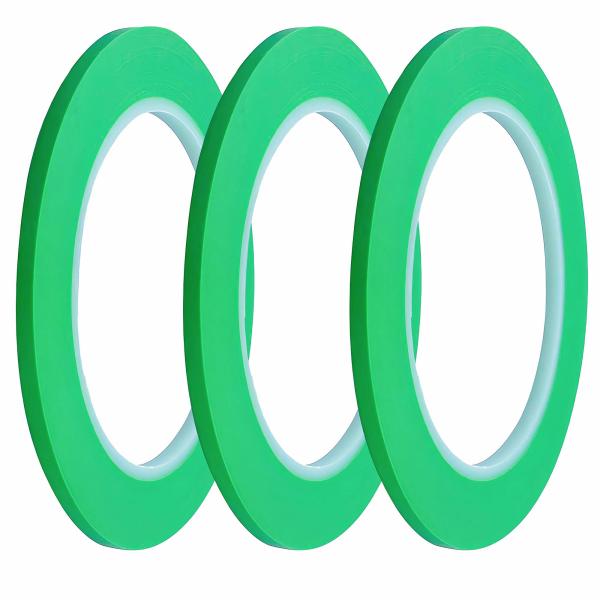 【商品概要】【サイズ】長さ33メートル(110ft)、厚さ0.15mm。 基材：PVC耐熱性： 132℃、30分の乾燥に耐え、糊残りなし。曲線用マスキングテープ この業務用PVCマスキングテープはしなやかな伸びにより貼り付けやすく、糊残りが...