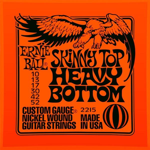 ■送料無料■代引き可能世界標準のギター弦と言っても過言ではない程、多くのギタリストに愛用されているスリンキー・シリーズは、スズ・メッキ・ヘックス・スティール・コア(六角形をした芯線)にニッケル・メッキ・スティール・ワイアーを巻いたワウンド弦...