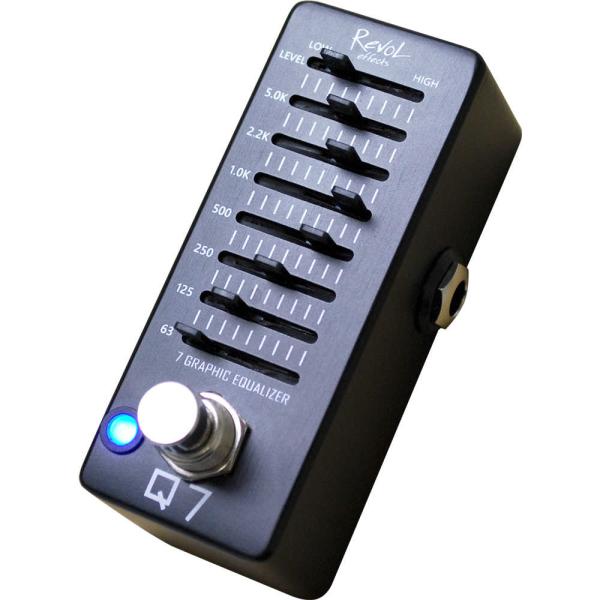 RevoL effects Q7 EEQ-01は、+/-15dBの可変幅で調整可能な７バンド・グラフィック・イコライザーです。周波数は 63/125/250/500/1.0K/2.2K/5.0K、各スライダーにはセンタークリックがあり、可変...