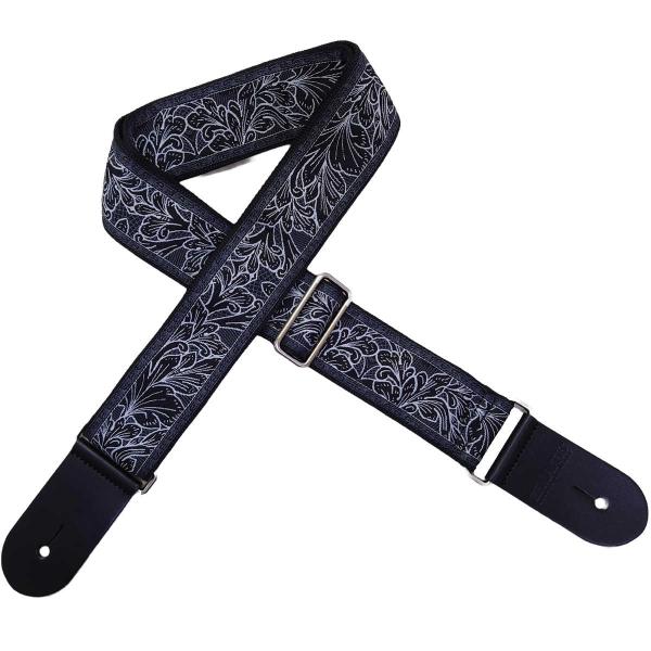 Custom Woven Strapは、ゼマイティス・メタル・フロントの彫金デザインをモティーフとして織り込んだ布製のギター・ストラップです。長さ調節は、シンプルで丈夫な金属アジャスターを使用したスライド式です。ストラップ部分はポリエステル...