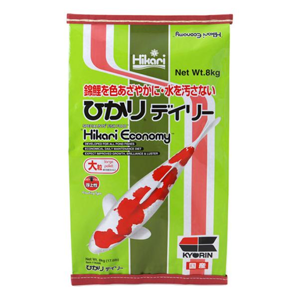 1.着色料を一切使用していませんので、着色料によって池や水槽の水に色が付きません。2.従来の飼料では成長とともに色があせてしまう錦鯉の赤色を鮮やかに保ちます。3.錦鯉の成長に必要な栄養をバランスよく配合。「ひかりデイリー」だけで鯉が健康に育...