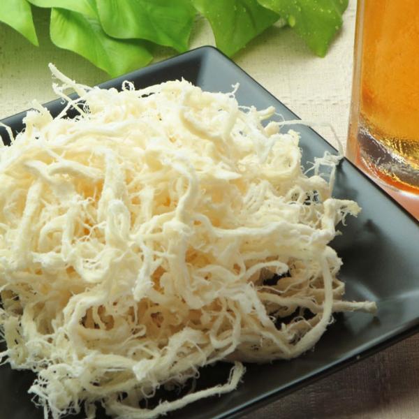 ◆品　名 　ソフトさきいか  ◆名　称 　魚介類乾製品  ◆原材料 　いか（ペルー産）、砂糖、乳糖、食塩、醸造酢、蛋白加水分解物（大豆由来）／ソルビトール、調味料（アミノ酸等）、トレハロース、酒精、酸味料、リン酸塩（Na）、甘味料（ステビア...