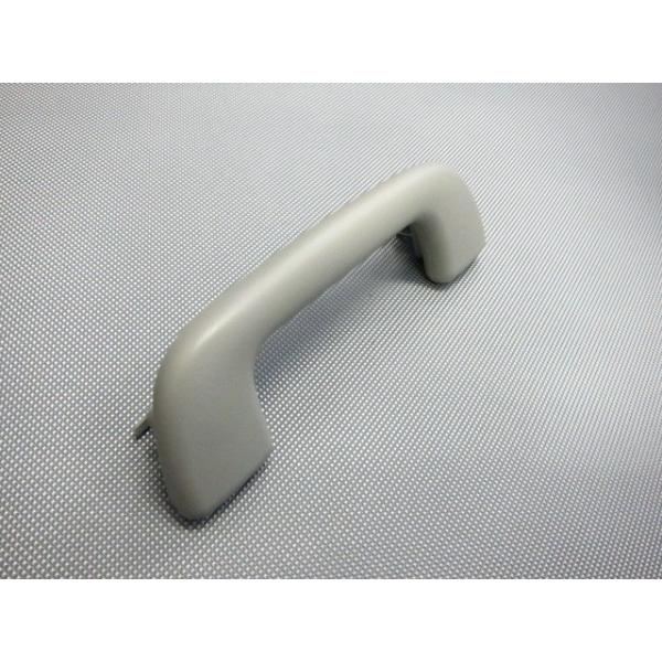 メーカー：トヨタ純正部品純正品番：74610-52020-B1適合車種：ヴィッツ適合型式：KSP130系トヨタ純正部品　ヴィッツのアシストグリップです。純正部品はお車の年式、グレードにより適合する品番が異なる場合ございます。正確な部品の適合...