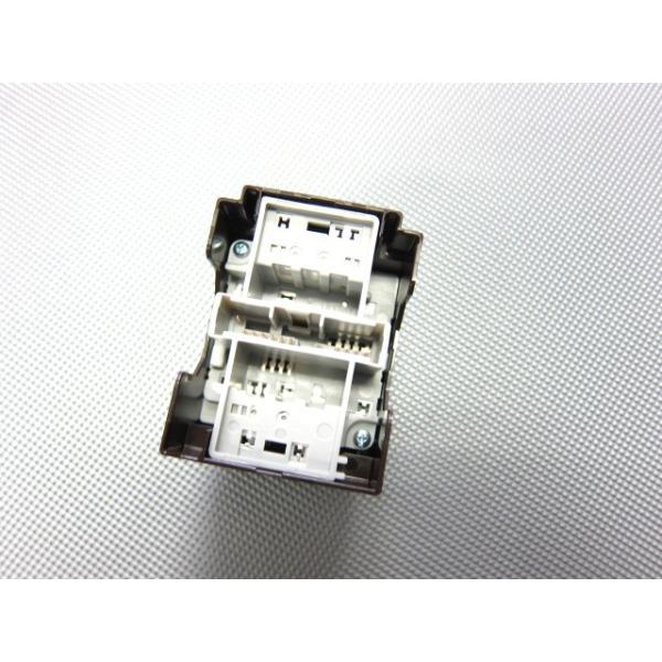 210系 クラウン アウターミラースイッチ 84872-30070 トヨタ純正部品 | 有限会社日進商会 | SitePromo