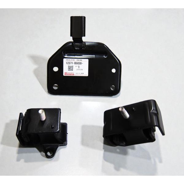 価格はメーカーより予告なく改定されますので、ご購入後に金額が変更になる場合もございます。ご購入前に、お見積り・在庫確認をお願いいたします。メーカー：ダイハツ純正部品純正品番：S331V-EGMT適合車種：ハイゼットカーゴ適合型式：S331V...