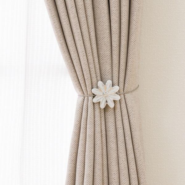 ■■ニトリ公式サイト■■マグネットでお好みの位置にまとめられる。ふさかけがなくてもまとめられる。一部地域を除き、お時間指定が可能な商品です。こちらの画面上にて、配達時間を指定しカートにお入れください。※お買上いただく商品に【玄関先迄納品】が...