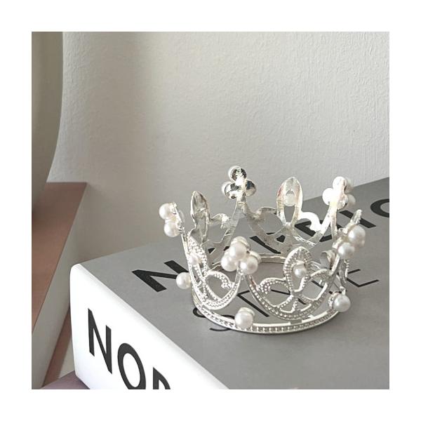 。..。.：*・゜ ゜.+° ゜+.゜ *+：。.。 。.。：+* .。*゜+.*.。 ゜+..。*゜+ ティアラ（小さいサイズ：お弁当ケーキサイズ）直径：5.5cm高さ：4cm原産地：韓国。..。.：*・゜ ゜.+° ゜+.゜ *+：。....