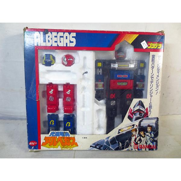 状態　小傷等がございますが全体的にきれいだと思います。箱に痛み、破れがございます。写真に写っているものがすべてです。管理番号　24558古いため保管時の小傷等はございます。バラ売り、値引き等はできません。落札の際は商品を確認の上入札してくだ...