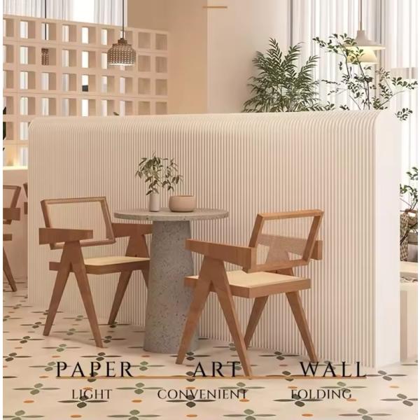 ご覧頂きありがとうございます。形を自由に変えられる伸縮タイプのパーテーションです。オフィスやリビング間仕切り、目隠し、室内フェンスの代わりなど様々な用途でお使い頂けます。《おすすめポイント》☆半円、直角、一直線など好みの形で設置できる☆長さ...