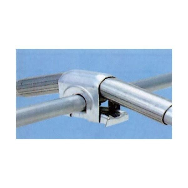 アーチパイプと直管を棟部で十字に固定する時にご使用になれます