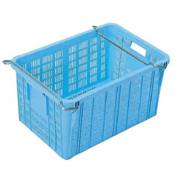 様々な分野で活躍するオールマイティのコンテナー。材質　ポリプロピレン、色　ブルー。