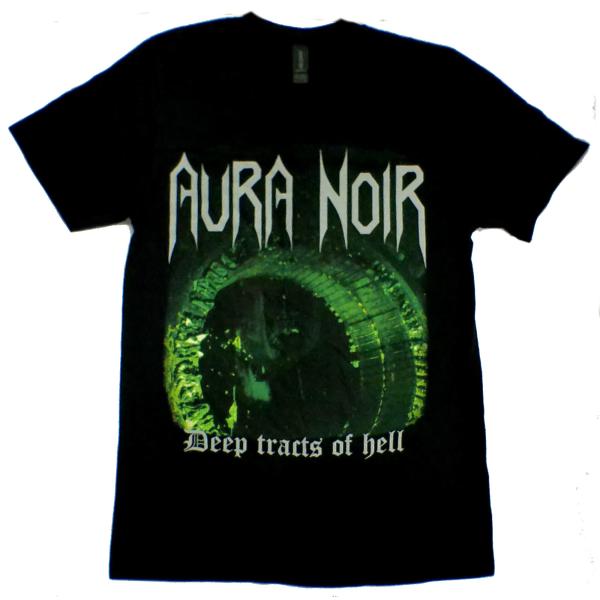 ノルウェーのブラック/スラッシュメタルAURA NOIR Tシャツですバックプリントは画像3.4になりますイギリスの正規ショップからの輸入品です【サイズ詳細】Sサイズ　着丈70cm　身幅（脇下）45cmMサイズ　着丈73cm　身幅（脇下）4...