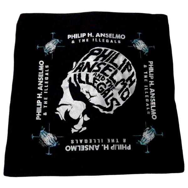 アメリカのヘヴィメタルPHILIP H. ANSELMO AND THE ILLEGALS布バンダナです54cm×54cmイギリスからのオフィシャル輸入品です