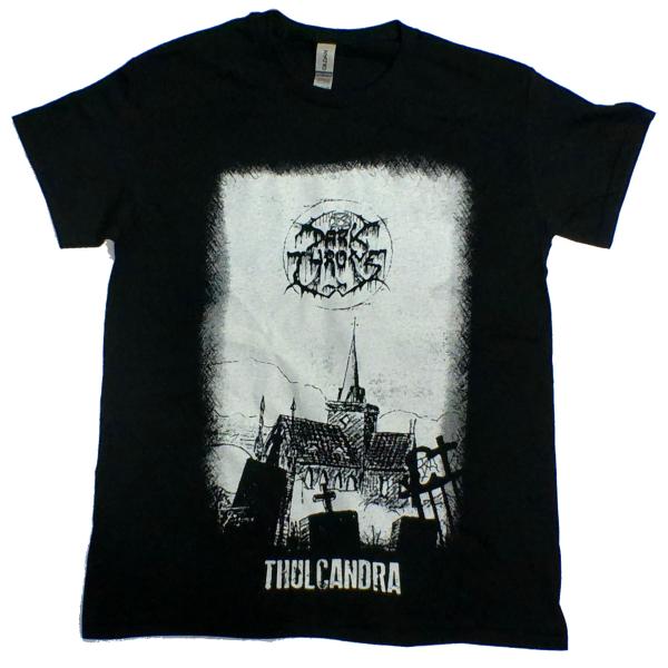 ノルウェーのブラックメタルDARKTHRONE Tシャツですバックプリントはありませんイギリスのオフィシャルショップからの輸入品です【サイズ詳細】Sサイズ 着丈70cm 身幅46cmMサイズ 着丈73cm 身幅50cmLサイズ 着丈76cm...