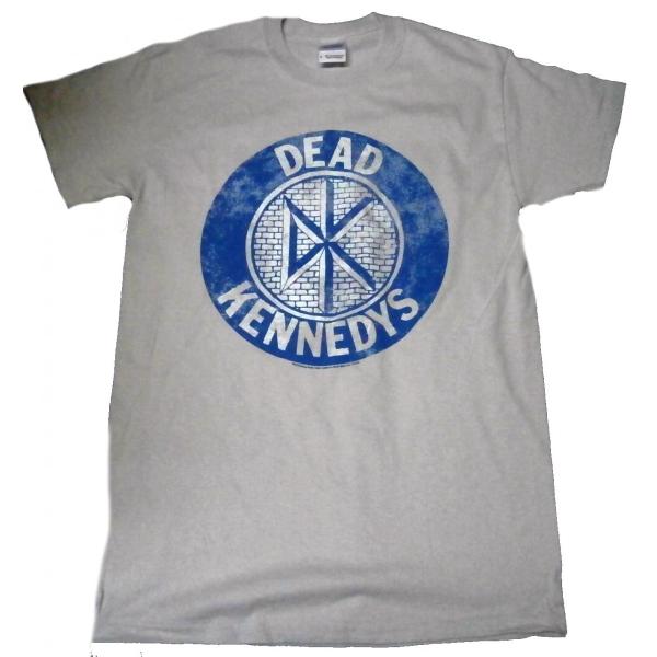 カルフォルニアのパンクロックDEAD KENNEDYS Tシャツですバックプリントは画像3.4になりますUKのオフィシャルショップからの正規輸入品です【サイズ詳細】Sサイズ 着丈69cm 身幅46cmMサイズ 着丈72cm 身幅50cmLサ...