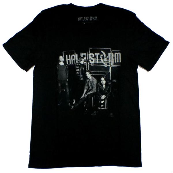 ペンシルベニアのハードロックバンドHALESTORM Tシャツですバックプリントは画像3.4になりますUKのオフィシャルショップからの輸入品です【サイズ詳細】Sサイズ　着丈70　身幅（脇下）45Mサイズ　着丈73　身幅（脇下）49Lサイズ　...