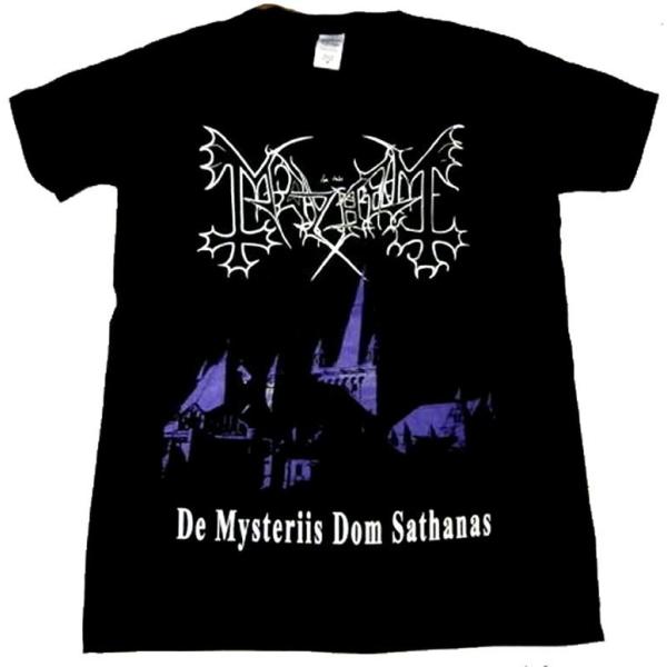ノルウェーのブラックメタルMAYHEM Tシャツですバックプリントは画像3.4になりますイギリスの正規ショップからの輸入品です【サイズ詳細】Sサイズ　着丈70cm　身幅（脇下）46cmMサイズ　着丈73cm　身幅（脇下）50cmLサイズ　着...