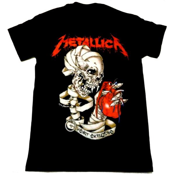 カルフォルニアのスラッシュメタルMETALLICA Tシャツですバックプリントは画像3.4になりますイギリスのオフィシャルショップからの輸入品です【サイズ詳細】Sサイズ　着丈70　身幅（脇下）46Mサイズ　着丈73　身幅（脇下）50Lサイズ...