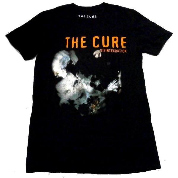 イギリスのロックバンド THE CURE TシャツですバックプリントはありませんUKのオフィシャルマーチショップからの輸入品です【サイズ詳細】Sサイズ　着丈68cm　身幅（脇下）44cmMサイズ　着丈71cm　身幅（脇下）48cmLサイズ　...