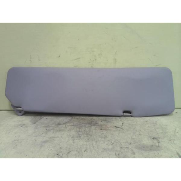 **** 商品説明を必ずご確認ください ****部品管理番号：000060075577350メーカー純正品番：8-97405-170-3部品名：サンバイザー部品区分：リサイクル品車名：フォワード車両タイプ名：トラック通称型式：FRR90S2...
