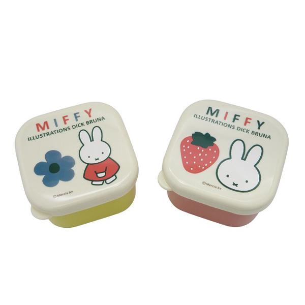 幅広い年齢層から人気がある「ミッフィー」の、可愛いランチシリーズの新作が入荷しました。こちらは、「抗菌 ミニシールケース2ヶセット 」です。Ag+銀イオンで抗菌仕様になって安心です。デザート・サラダ容器としてお弁当箱といっしょにどうぞ。同じ...